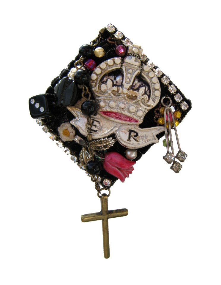 brooch | Jane Perkins